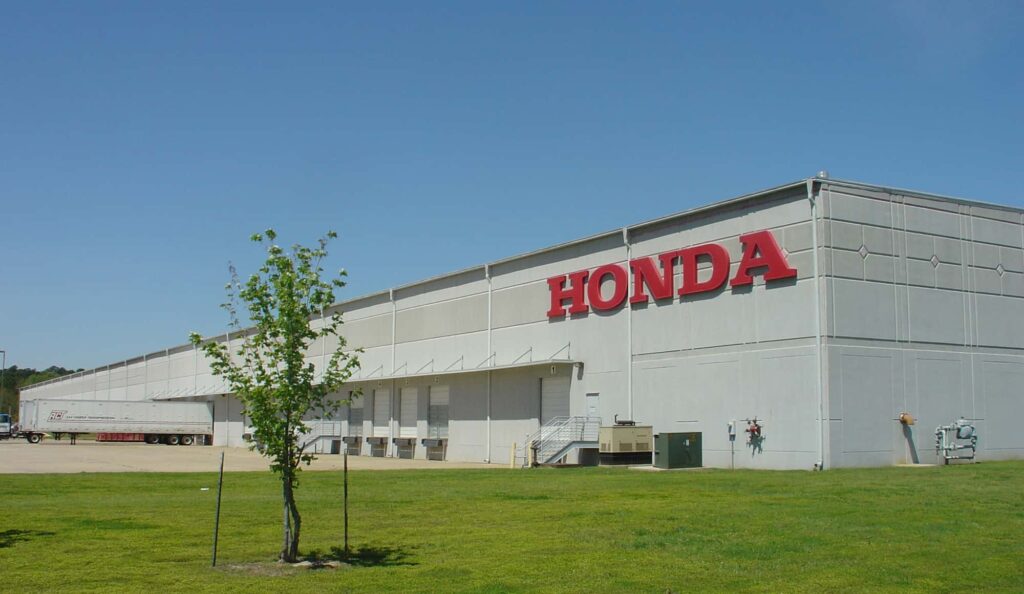 The History of Honda Motorcycles and Automobiles: Riding Through Time ...