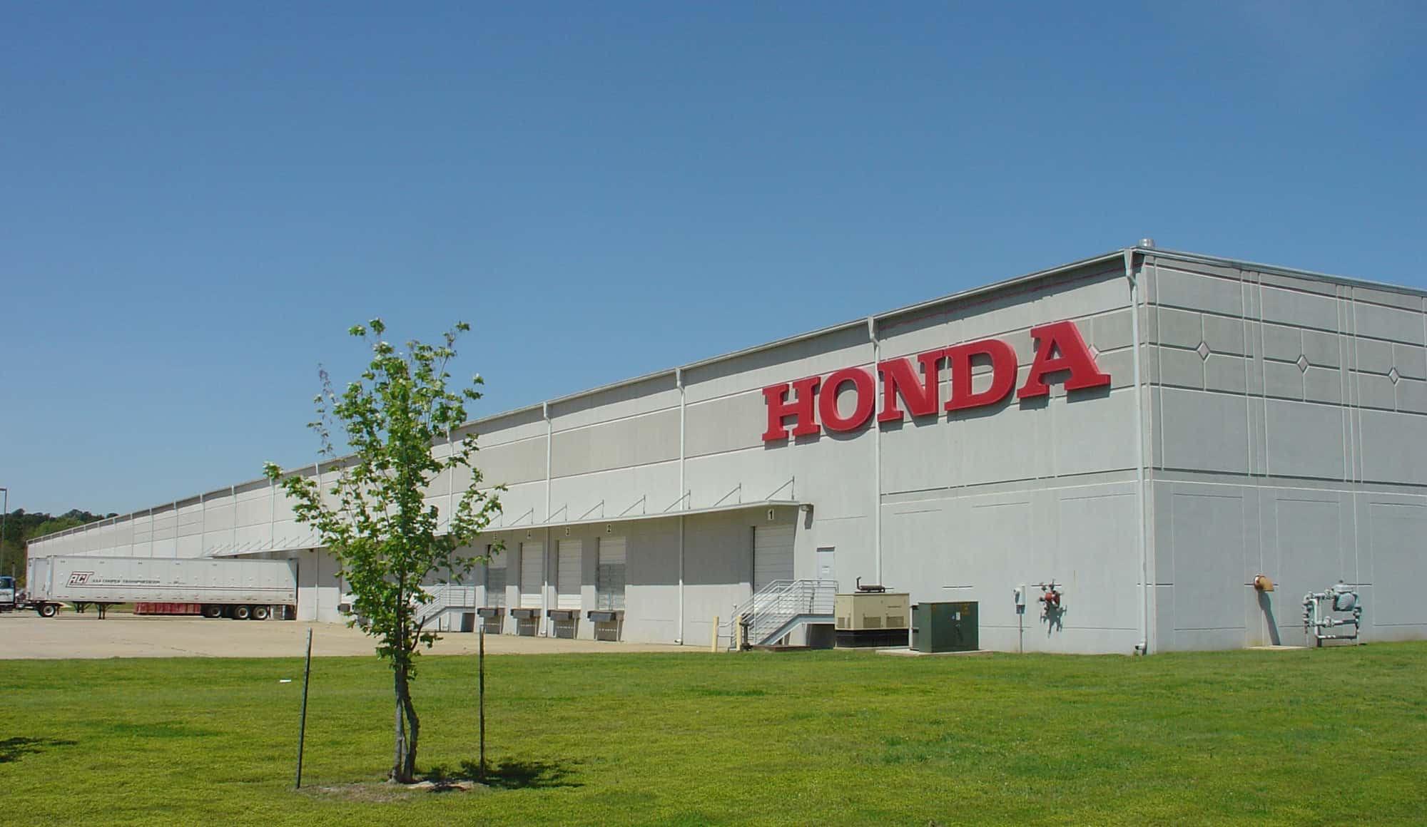 The History of Honda Motorcycles and Automobiles: Riding Through Time ...